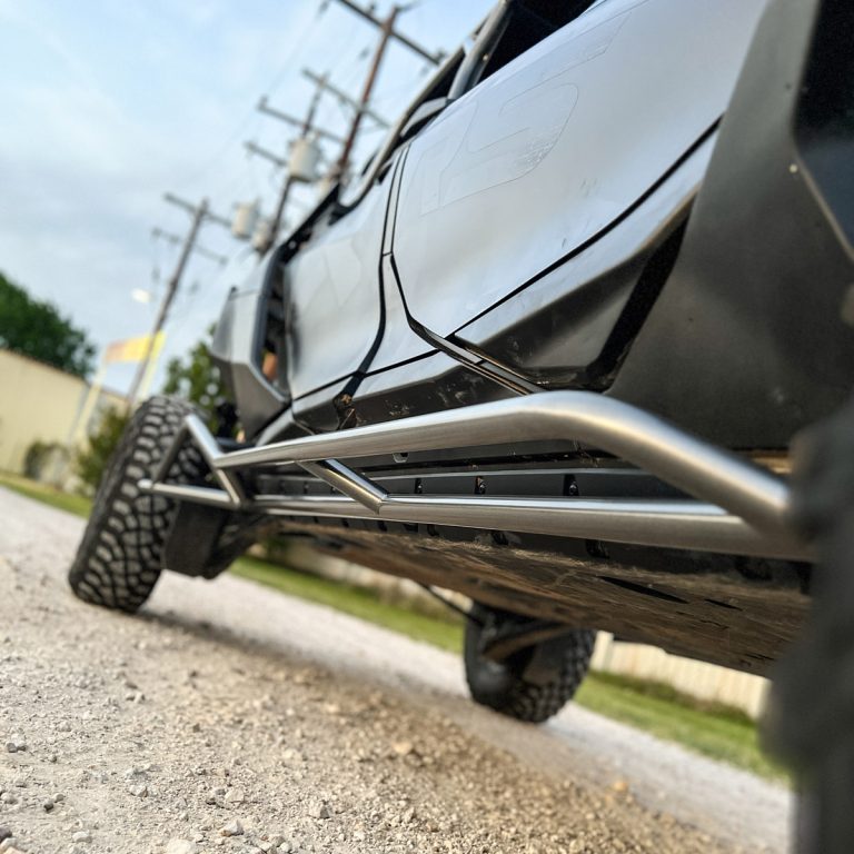 Can-Am Maverick R MAX Tree Kickers / Rock Slider